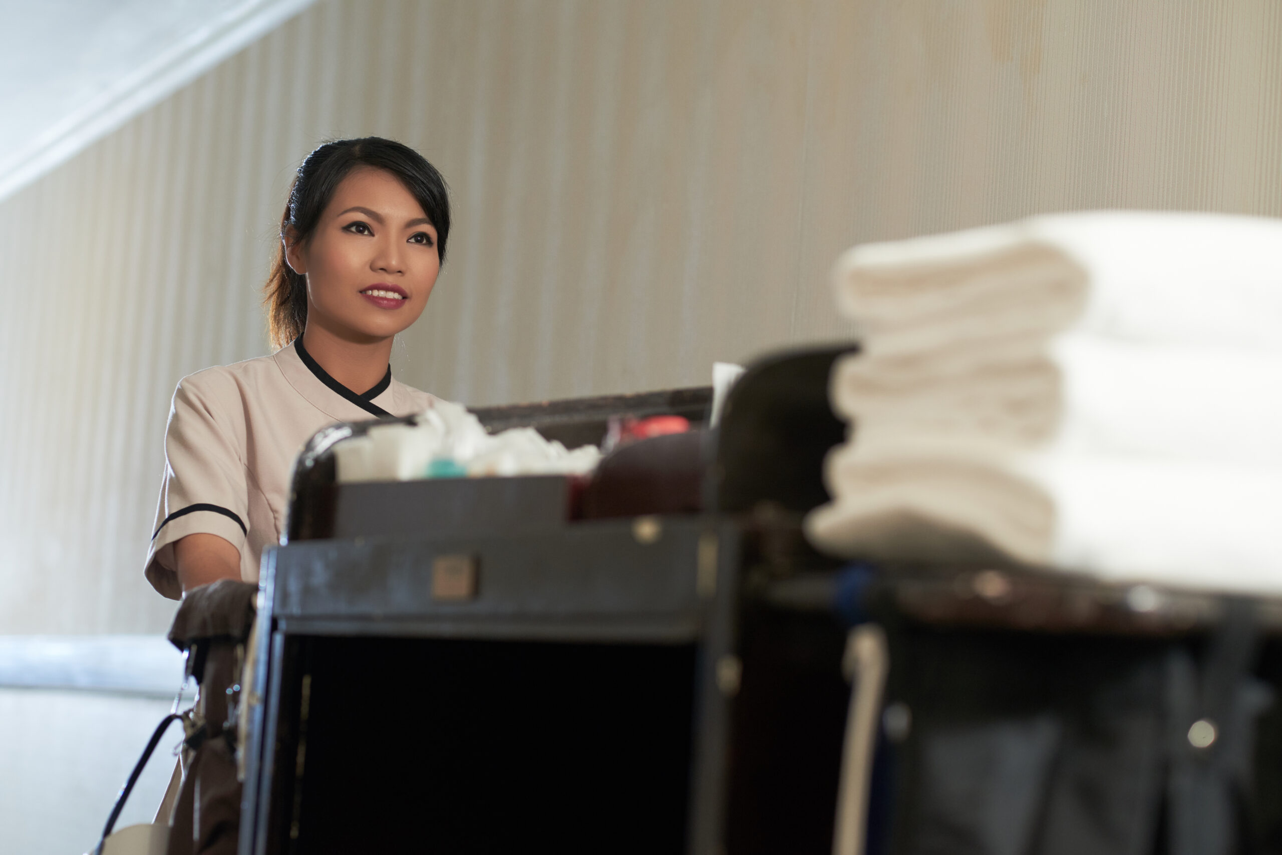 Hotel Laundry in Dubai - How to Hire Laundry Services